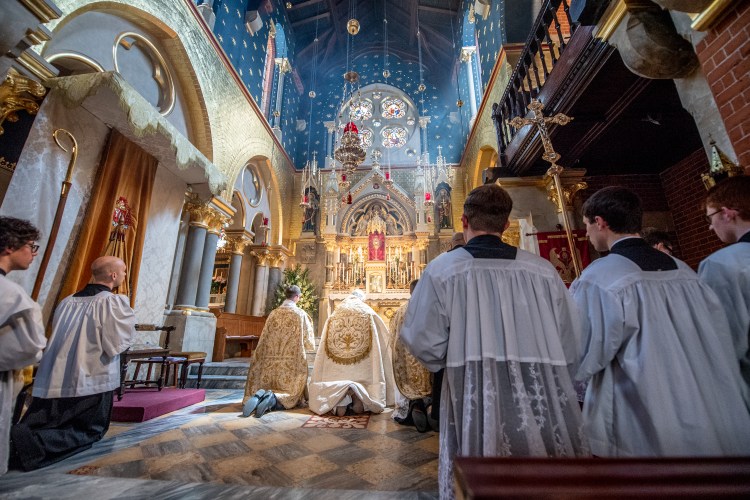 Sodality of the Blessed Sacrament – A Confraternity of the Holy Eucharist